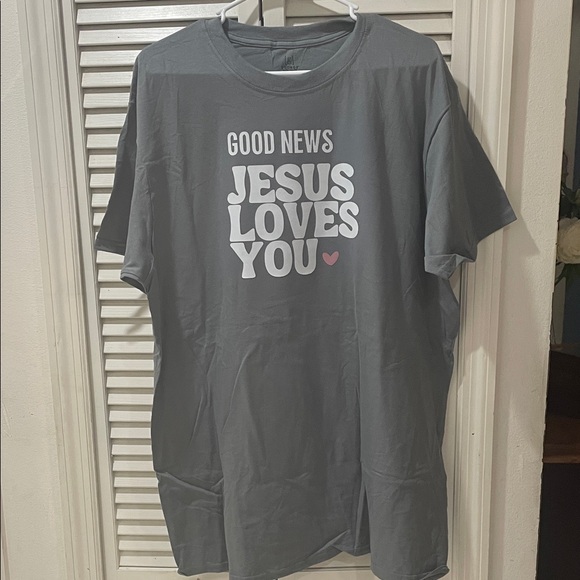 George | Shirts | George Gray Jesus Loves You Tshirt | Poshmark